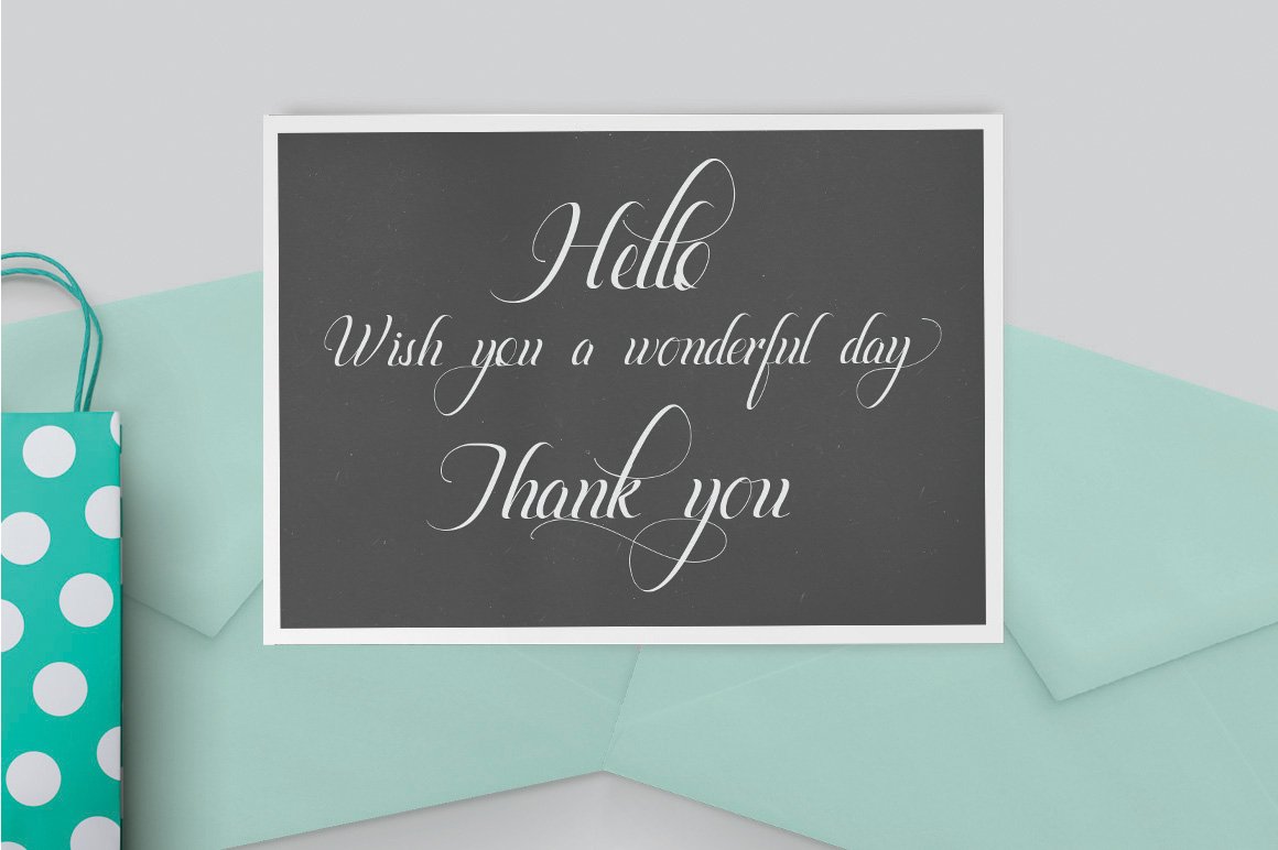 Flamboyan (816) | Script | Font Bundles