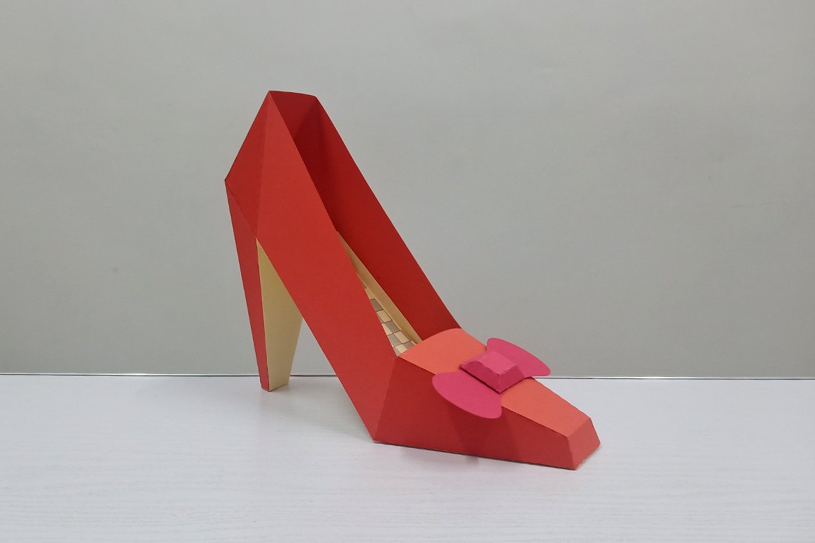 DIY Ruby Slippers - 3d papercraft (435088) | Printables | Design Bundles