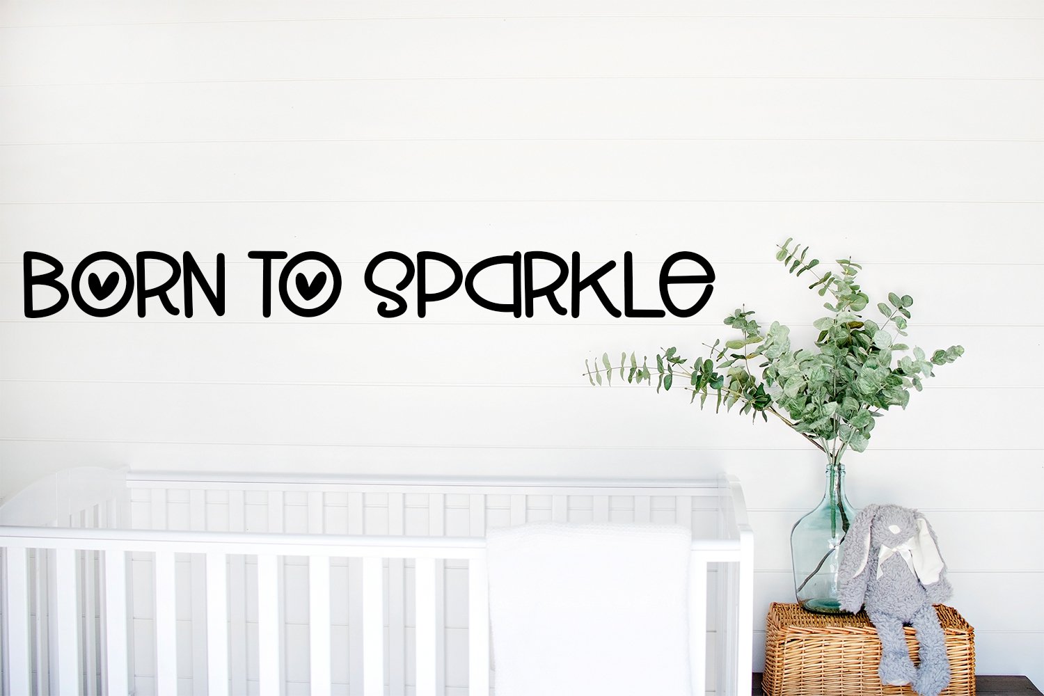 Hello Girl - A Girly Hand-Lettered Font