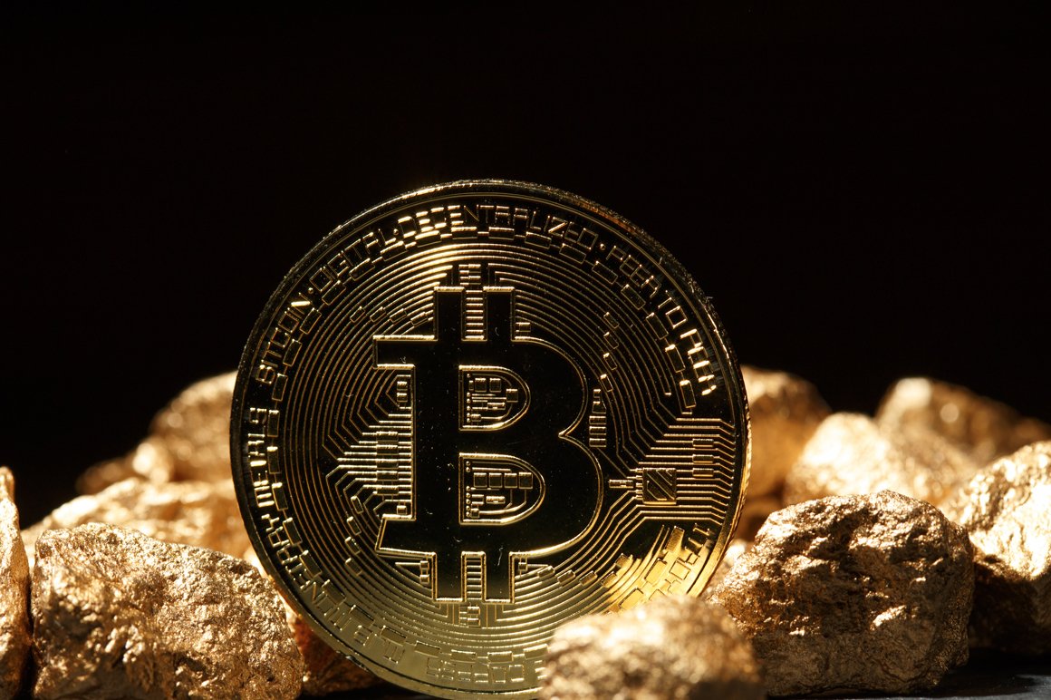 Golden Bitcoin Coin JPG set (57770) | Business | Design Bundles