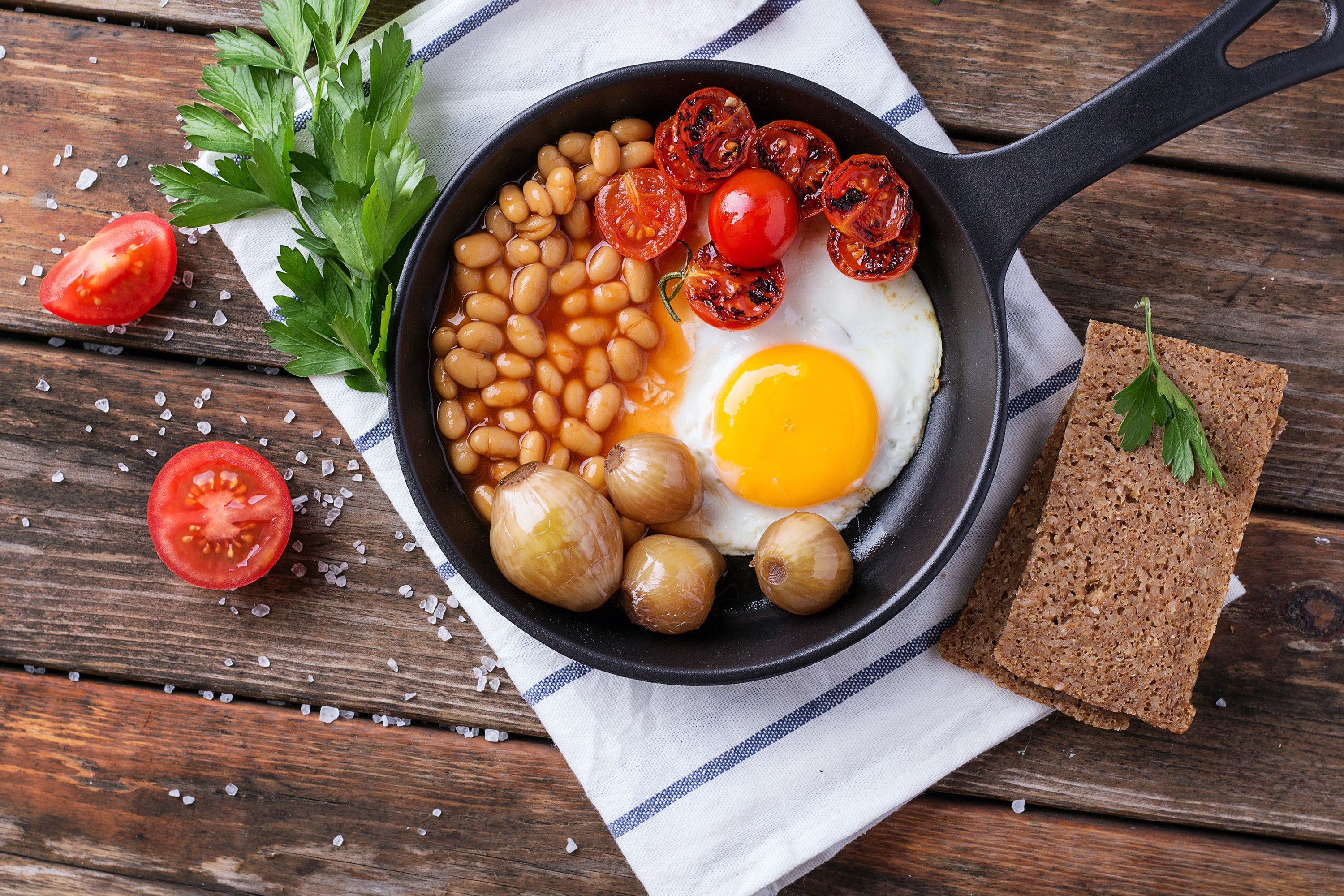 Traditional English Breakfas (633351) | Food and Drink | Design Bundles