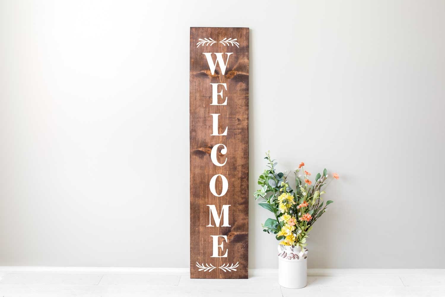 Welcome sign with decorative leaves (576296) | Cut Files | Design Bundles