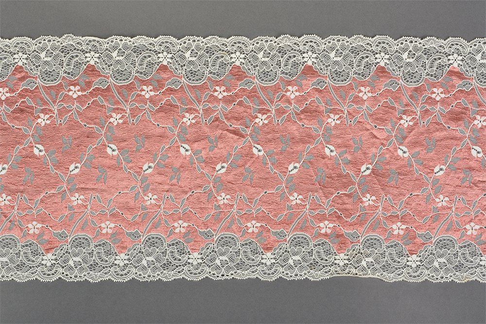 pink beige straight strip of lace fabric. Texture for websi (801331 ...