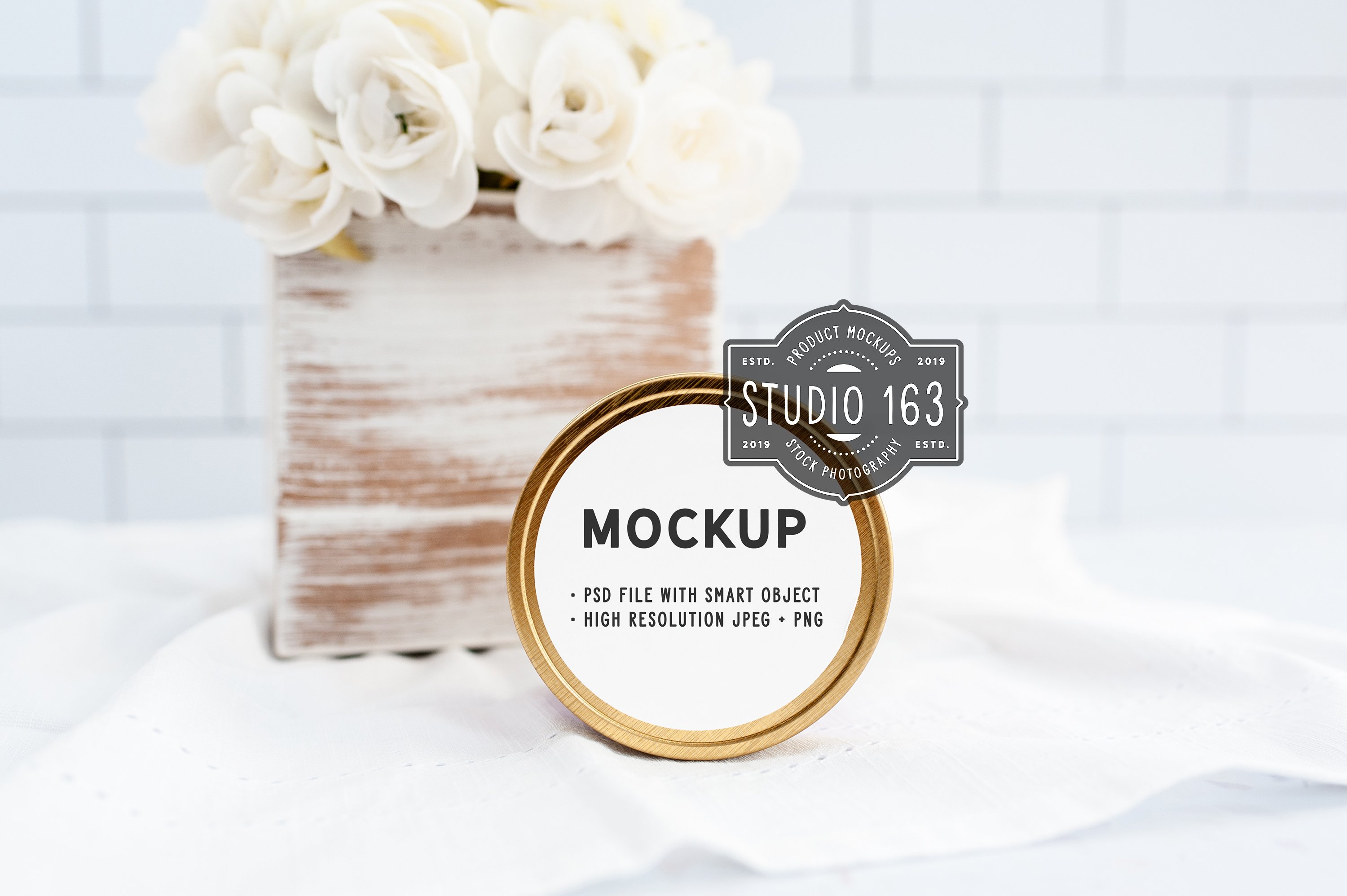 Round Label Mockup, Jar Label Mockup, PSD JPG (1175798) | Branding ...