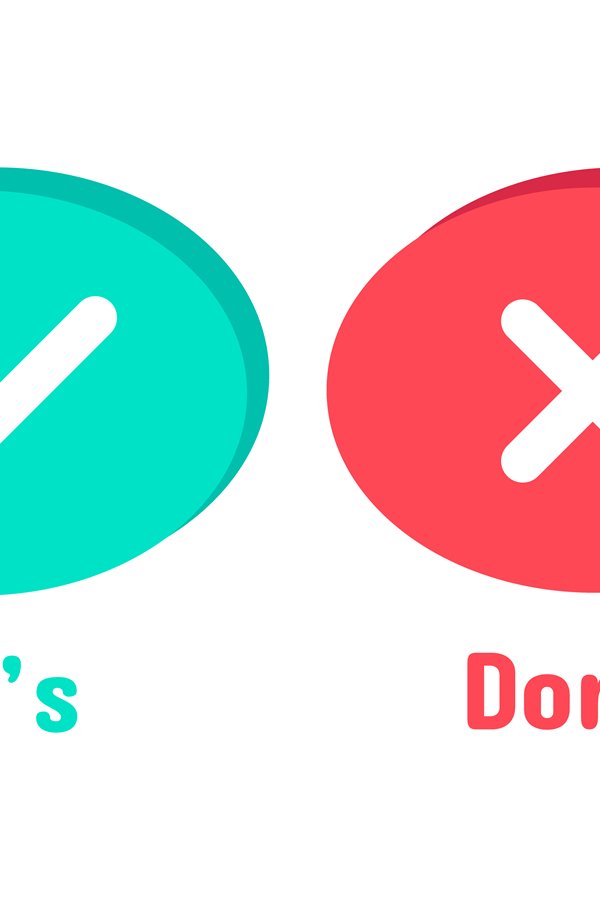 Do and Dont icons. Speech bubble checklist element