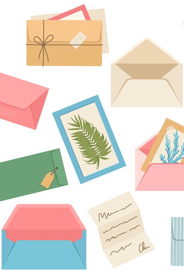 Letters, cards and envelopes. Postcard, paper mail (1175195)