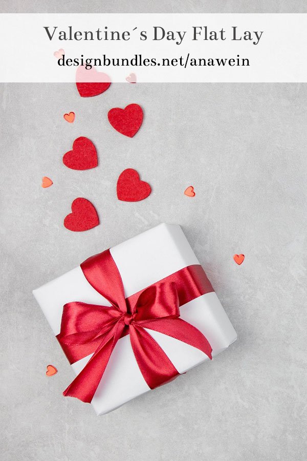 Valentines day flat lay mock up with gift box and hearts. (1139822 ...