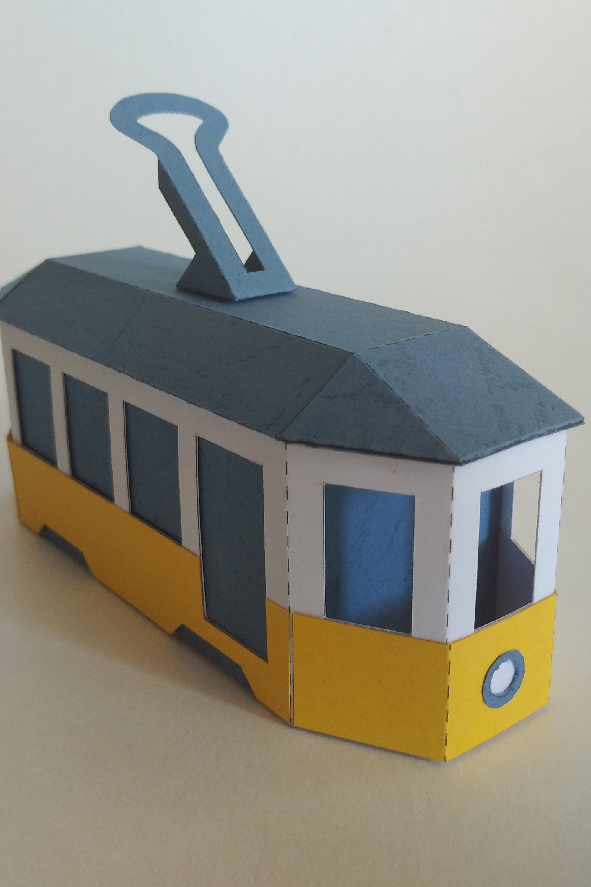 Paper Tram. Template for Your Craft or Gift Box