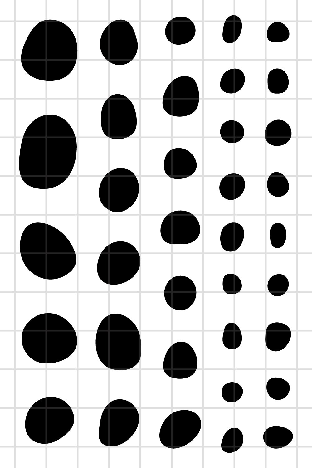 Imperfect doodle circle shapes. Liquid organic blobs.