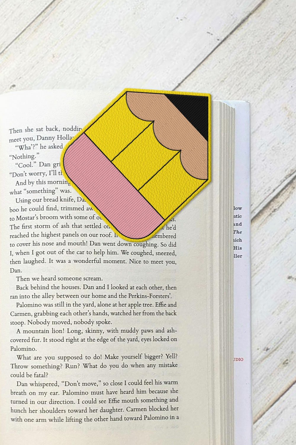 Pencil Corner Bookmark ITH Applique Embroidery File