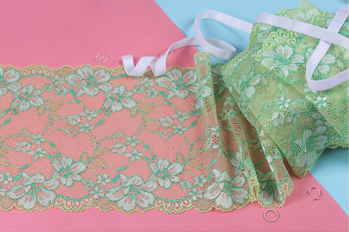 Photo of Delicate Green color lace Ribbon (1278000)