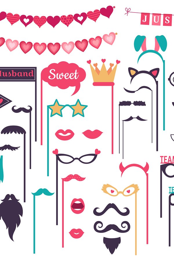 Photo booth props. Wedding speech bubble frames, doodle love