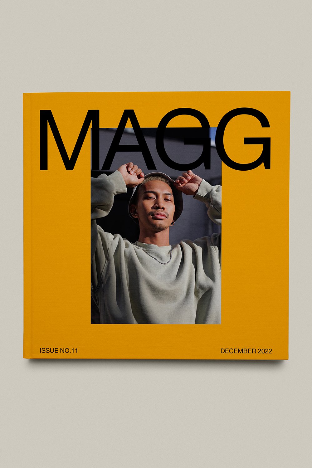 Square Magazine Mockup (2394115)