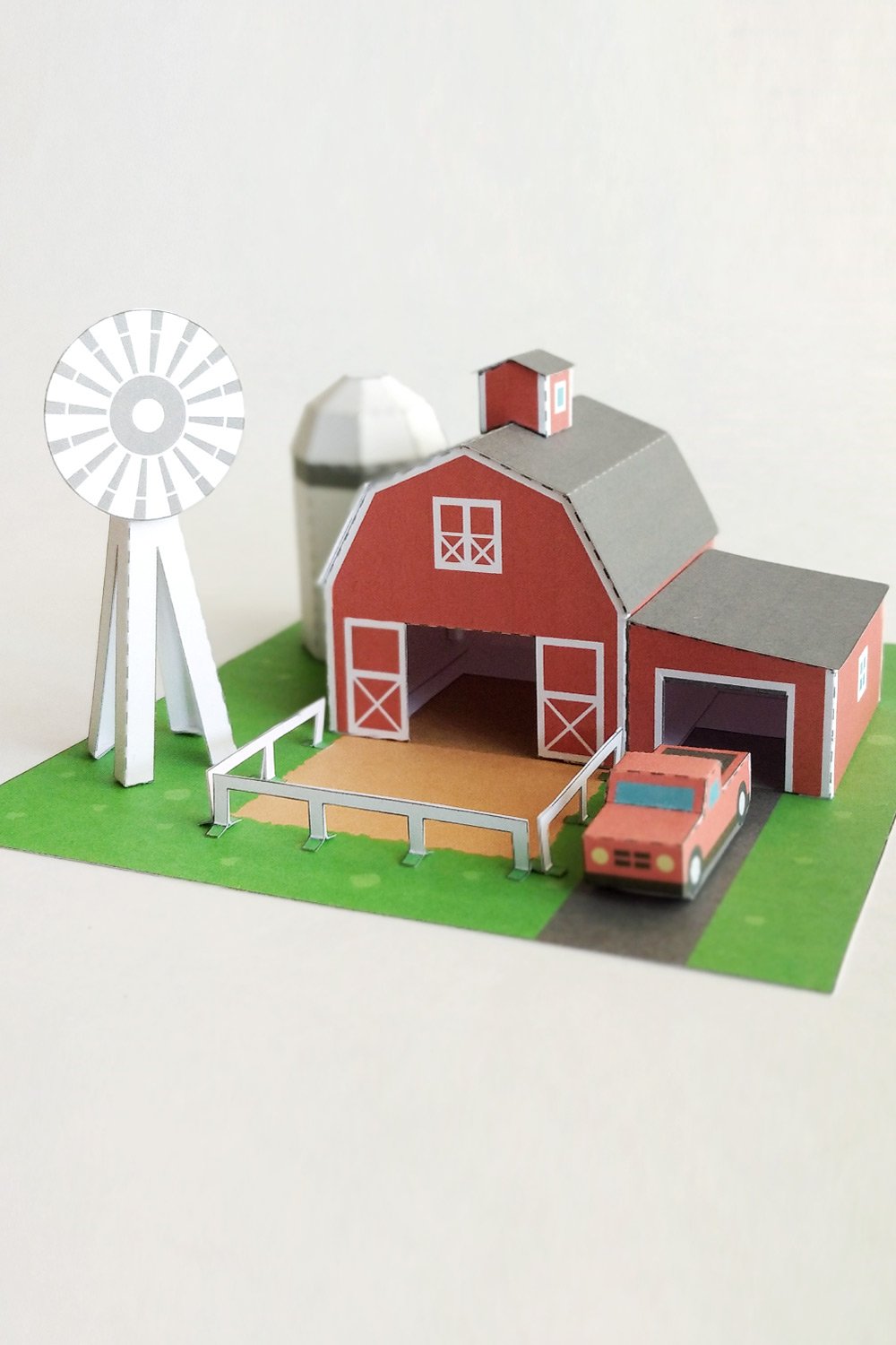 Diorama American Farm. Printable Paper Diorama PDF Template