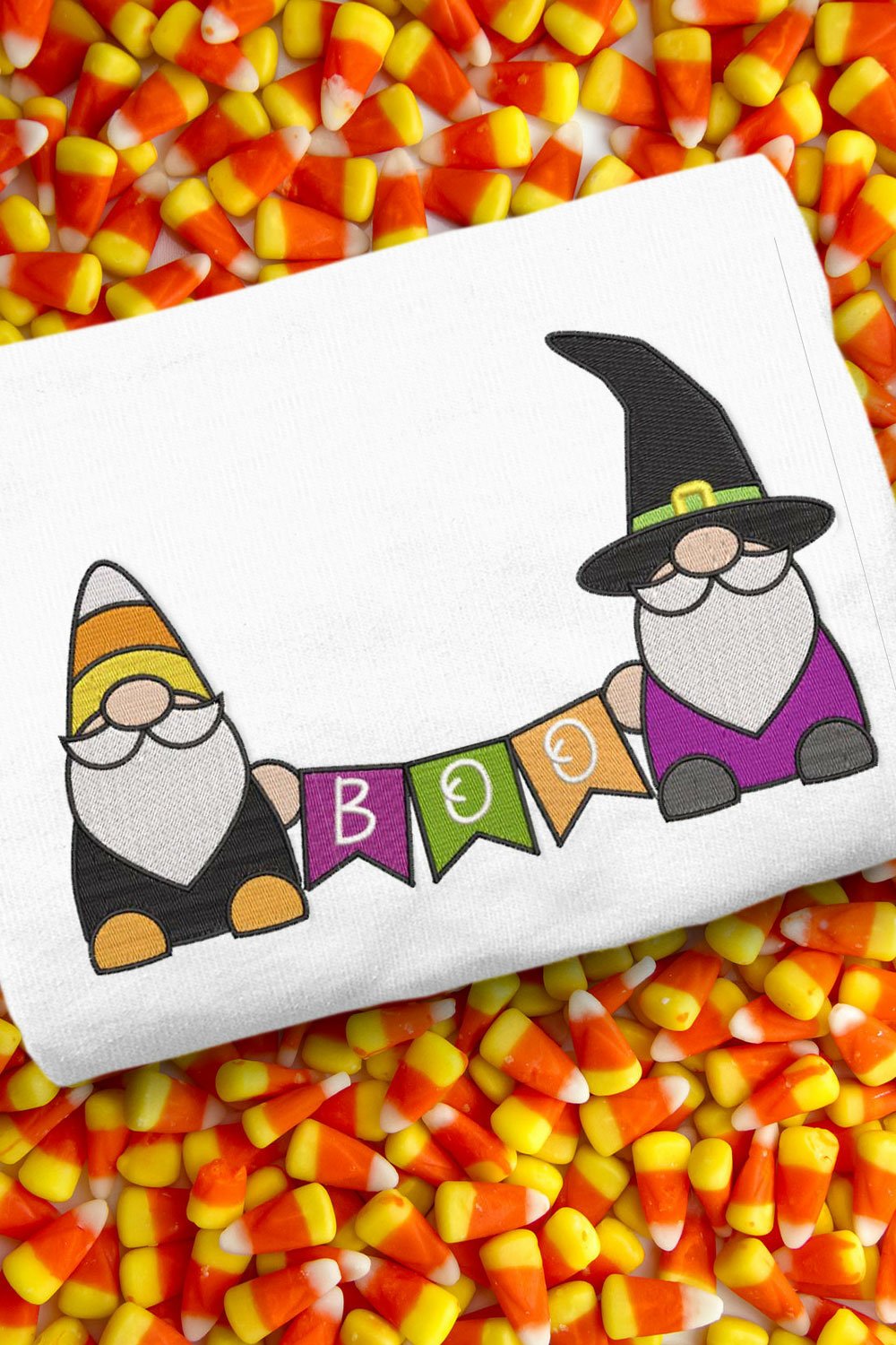 Halloween Gnomes with Boo Sign Embroidery File
