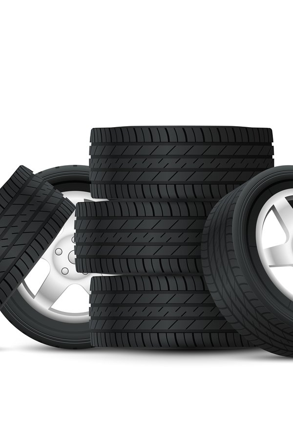 Tires heap. Complete set car tires with alloy rims, bunch ne