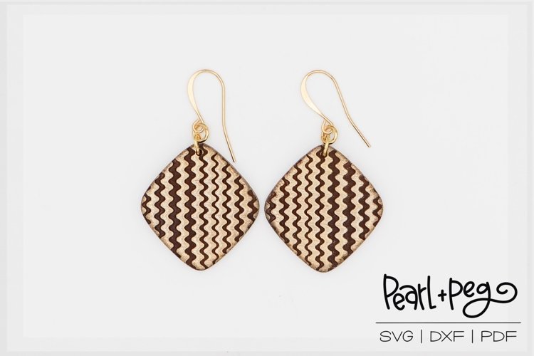 Ric Rac Rounded Diamond Laser Engrave Earring Download