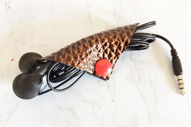 Ear bud wraps template svg png dxf ai files (1151556)