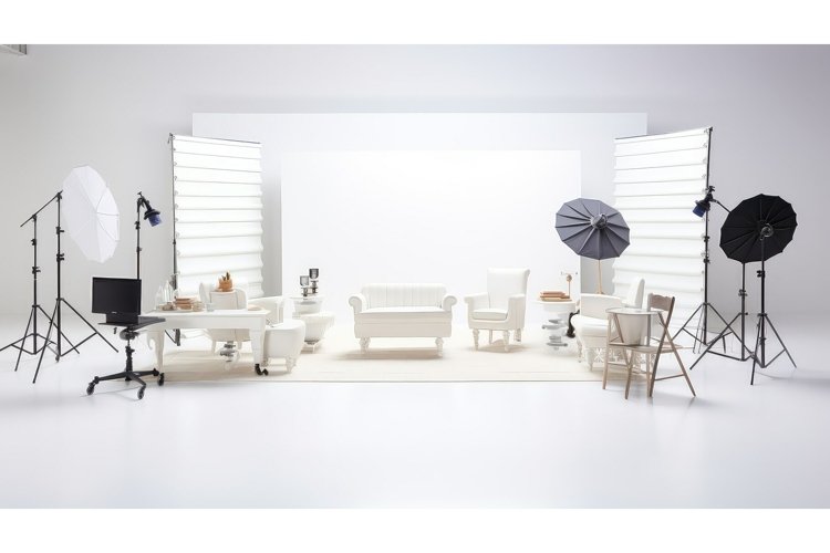 blank white studio background (4027902)