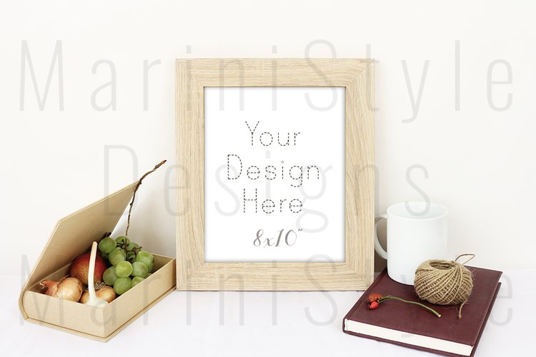 Frame mockup, 8x10 Autumn Frame Stock Photo, PSD, 629