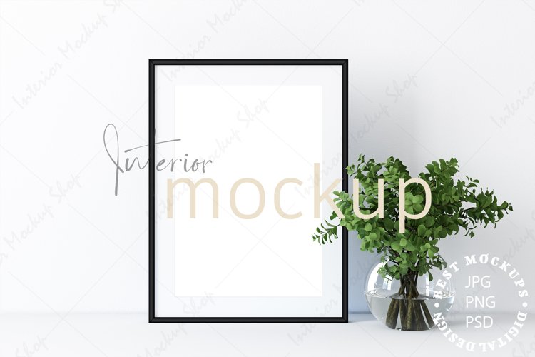 Minimal Frame Mockup (3588577)