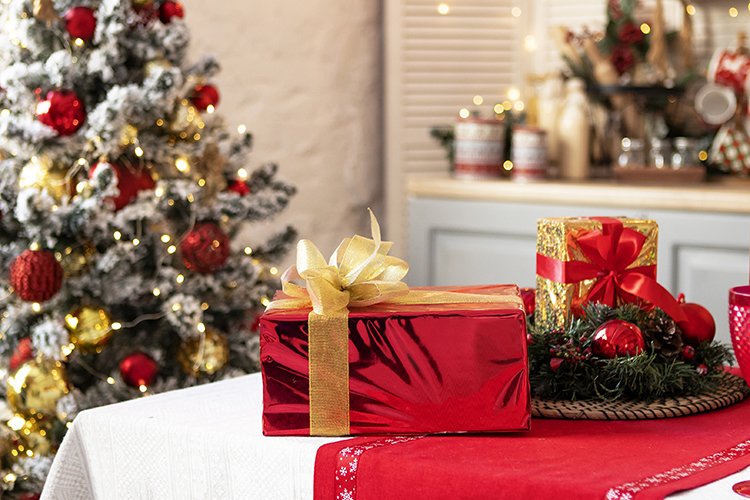 New Year's gifts in a festive wrapper on the table (2652530)